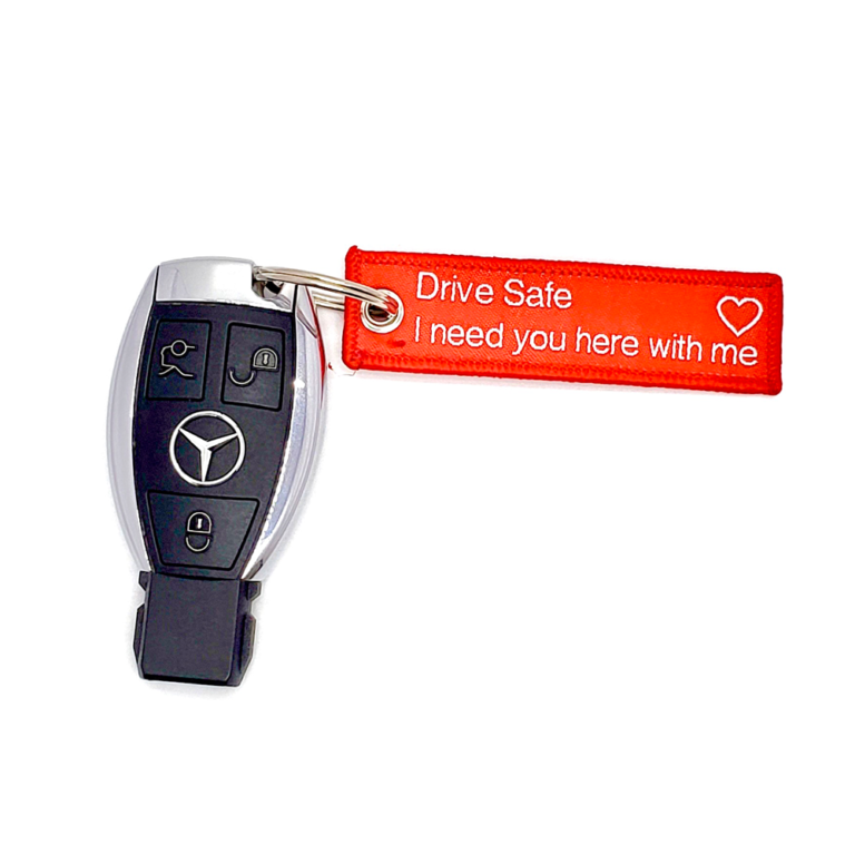 Mini Keychain Kiss me Remove before flight Pilot Flight Attendant – PU ...