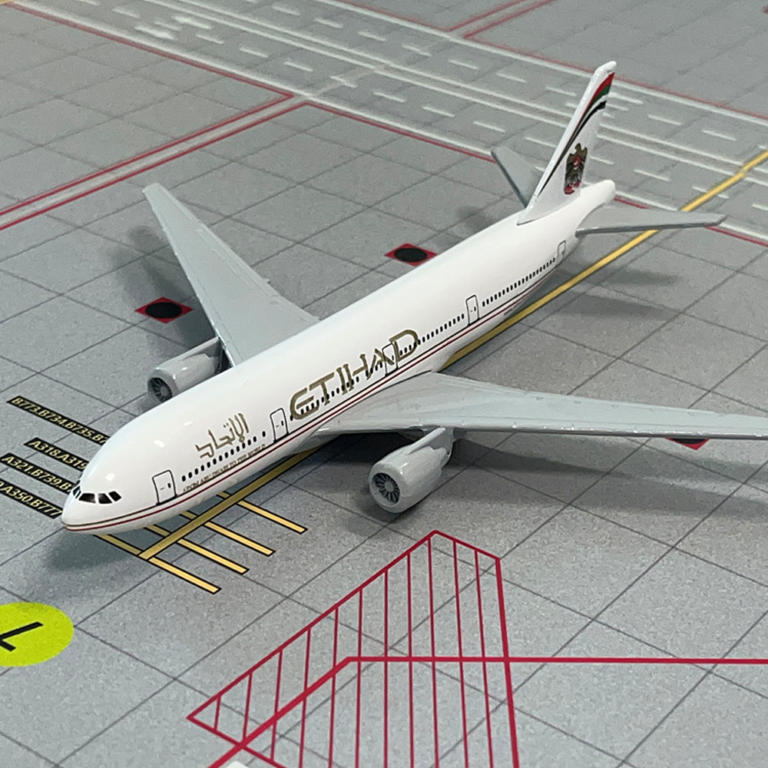 Airplane Model Metal Die-cast 1:400 16cm – PU AIR KOREA