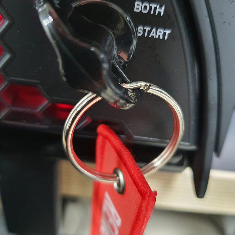 Remove before flight Boeing Airbus pilot flight attendant crew key ...